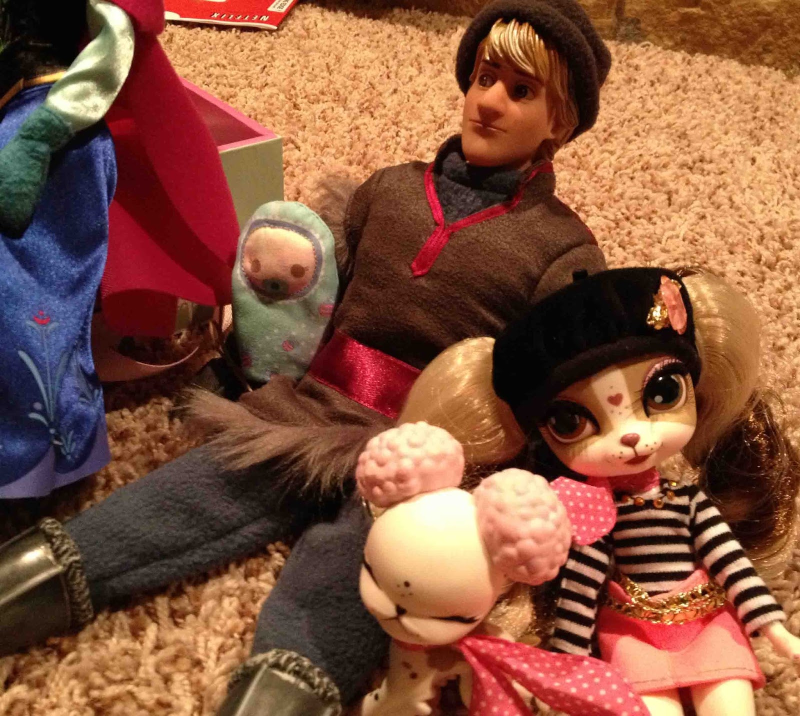 Casey Robin's Dollyanna: Disney Store Doll Review: Kristoff from "Frozen"
