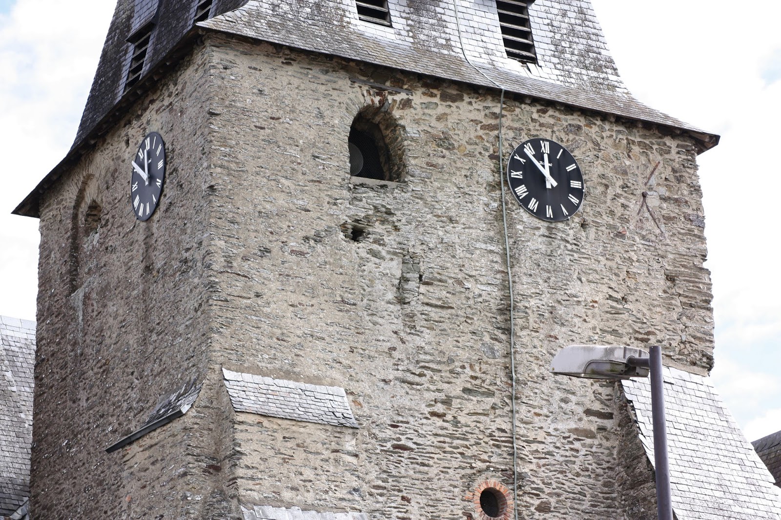 Atlas roman: Bazouges - Eglise Saint-Martin (53)
