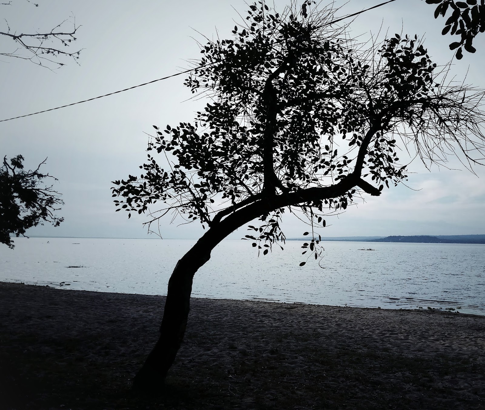 Paraguay Paraíso Turístico: El lago Ypacarai desde Ypacarai