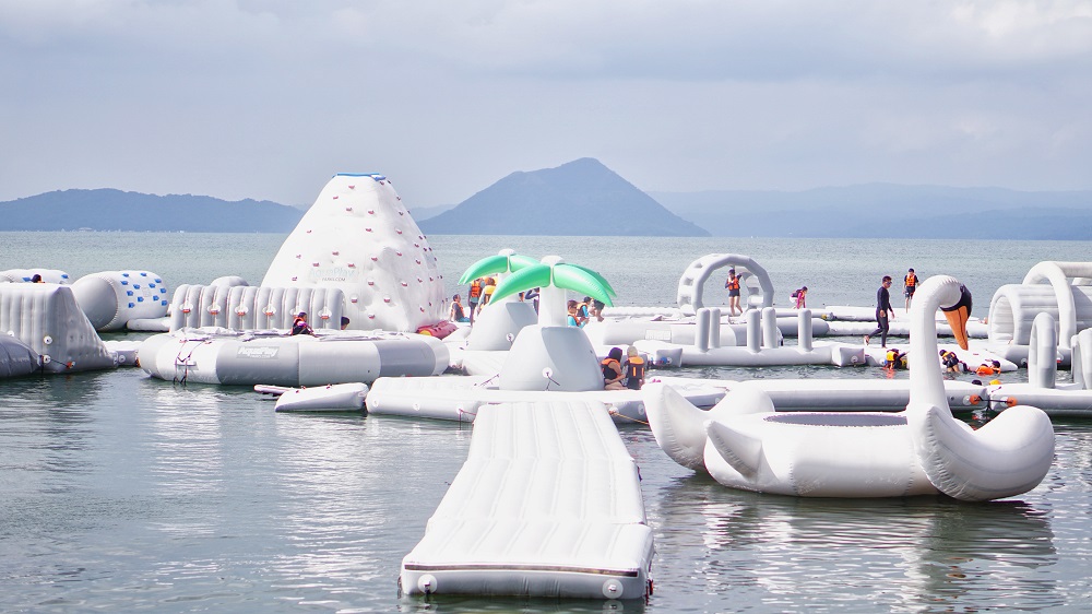 The First-Ever Lakeside Pool Party at Club Balai Isabel - The Daily ...