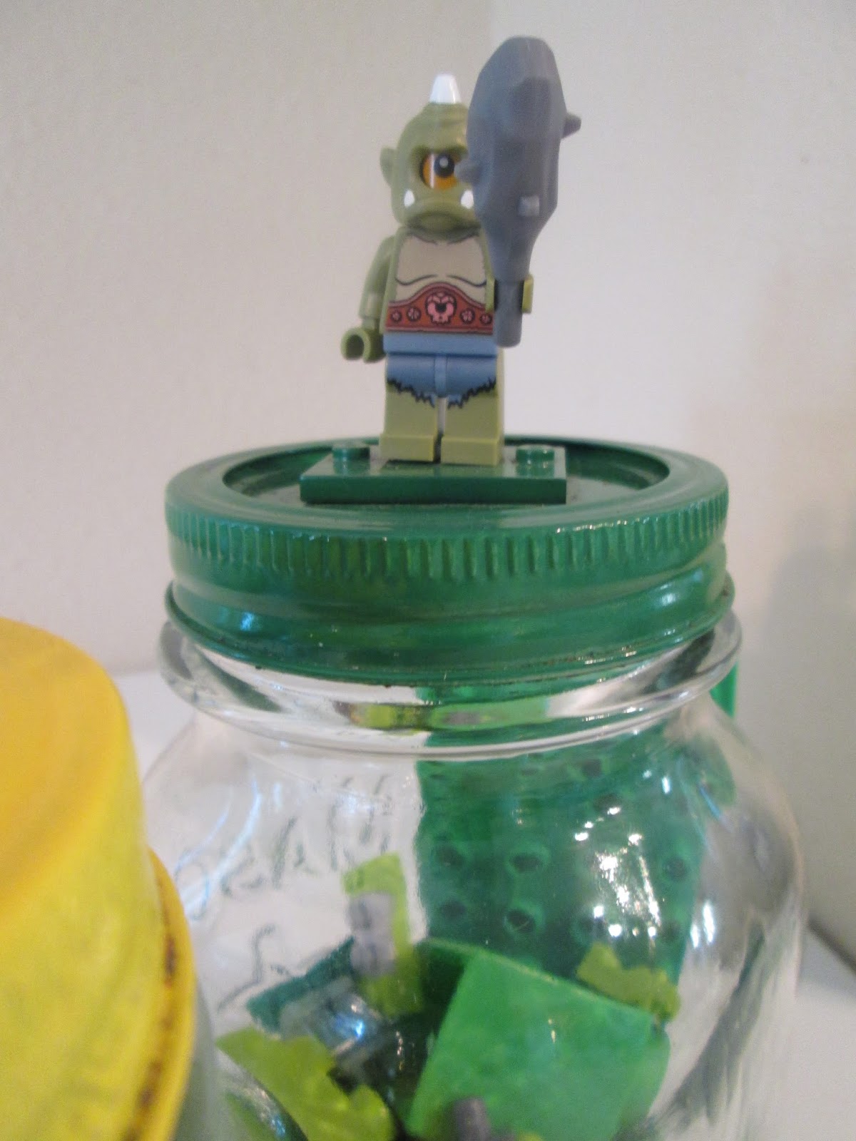 Fender's Mom: Mini Figure Jar Toppers