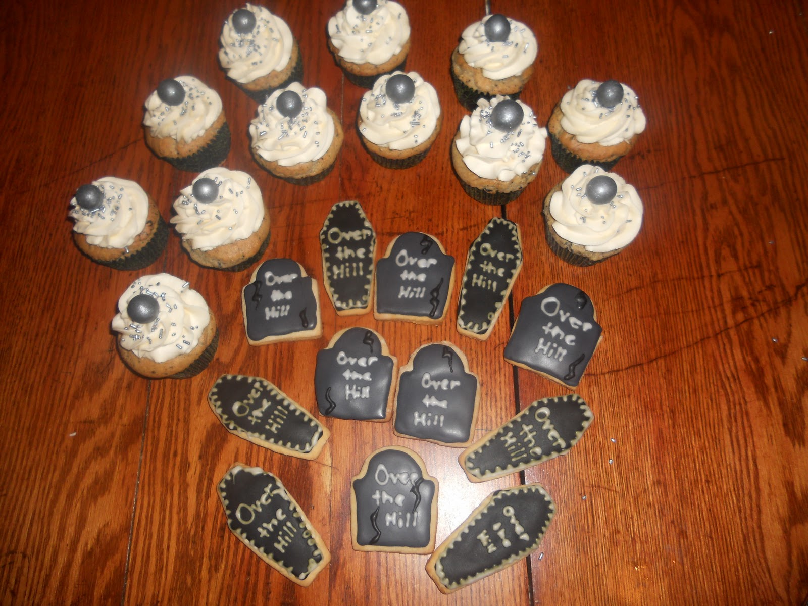 Tara's Treats & Sweets: Over-the-hill cookies and cupcakes