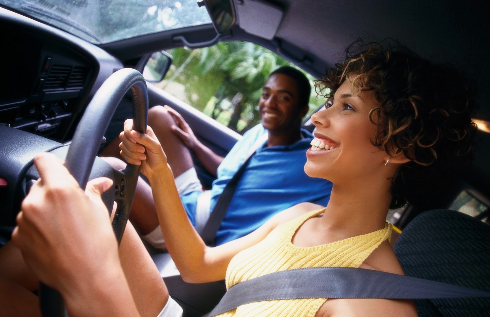 7 safe driving habits to adopt - Health Insurance