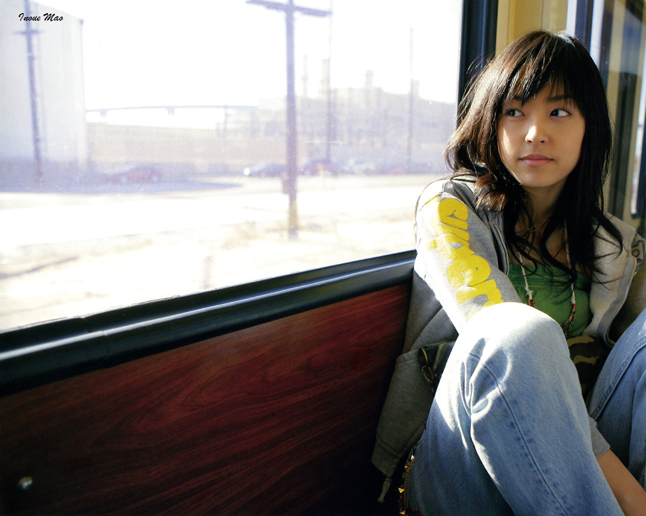 INOUE MAO - JAPANESE ARTIST WALLPAPER PHOTOBOOK VIDEO MUSIC DRAMA