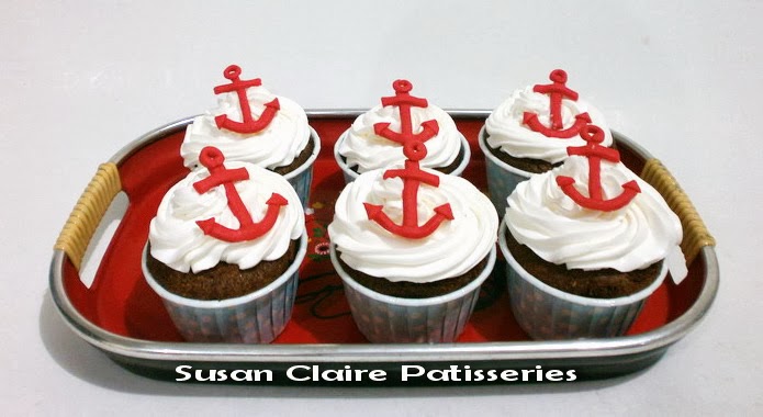 ANCHOR CUPCAKES