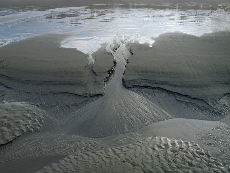 f8 don't wait: Small Scale Liminal Landscape