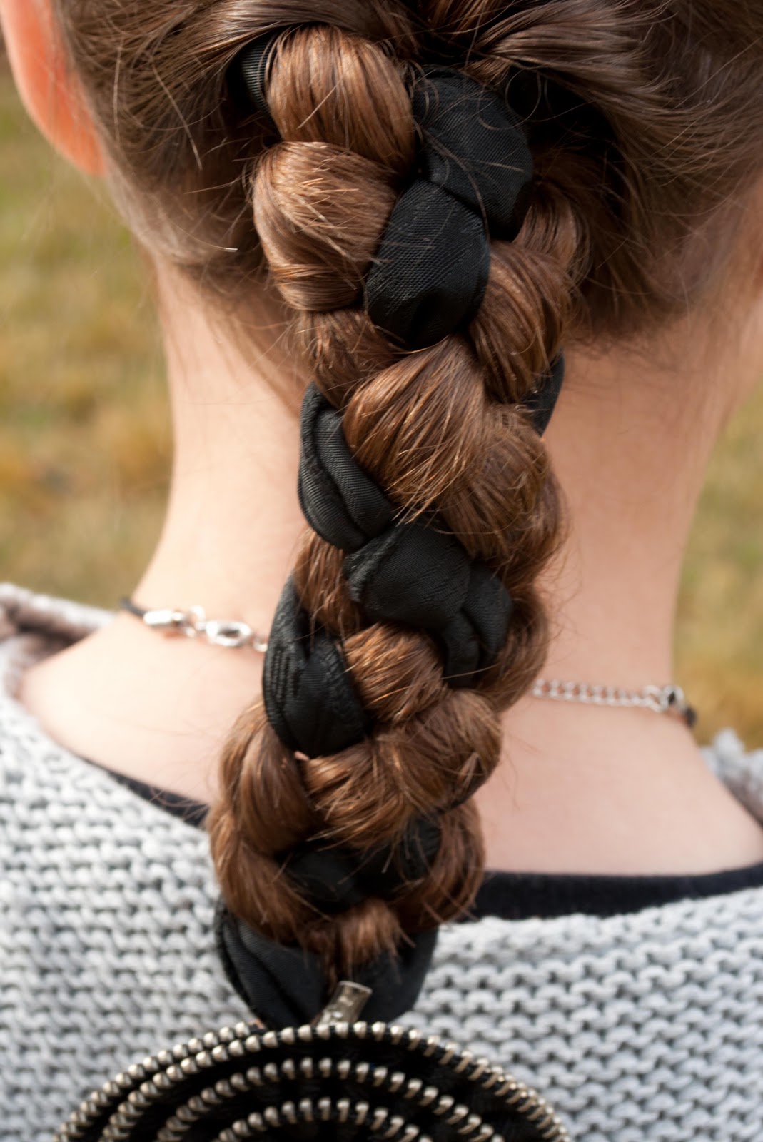 Princess Piggies: Braided Scarf