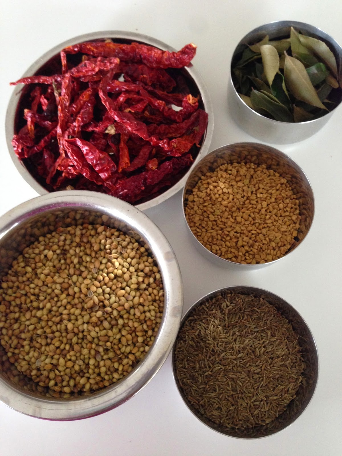 UDUPI RASAM PODI / UDUPI RASAM POWDER