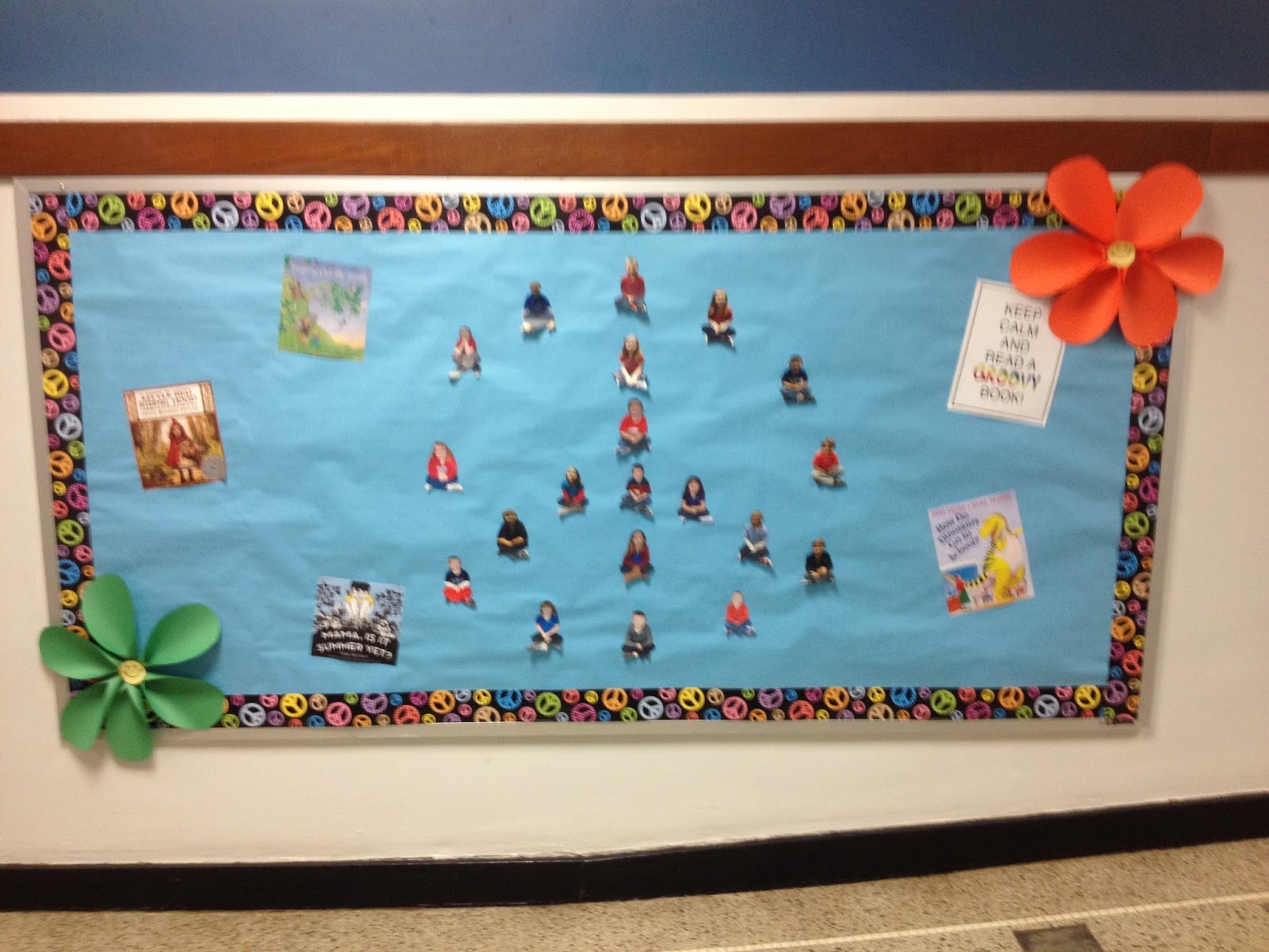 Kindergarten is a Hoot!: Groovy March is Reading Month Bulletin Board