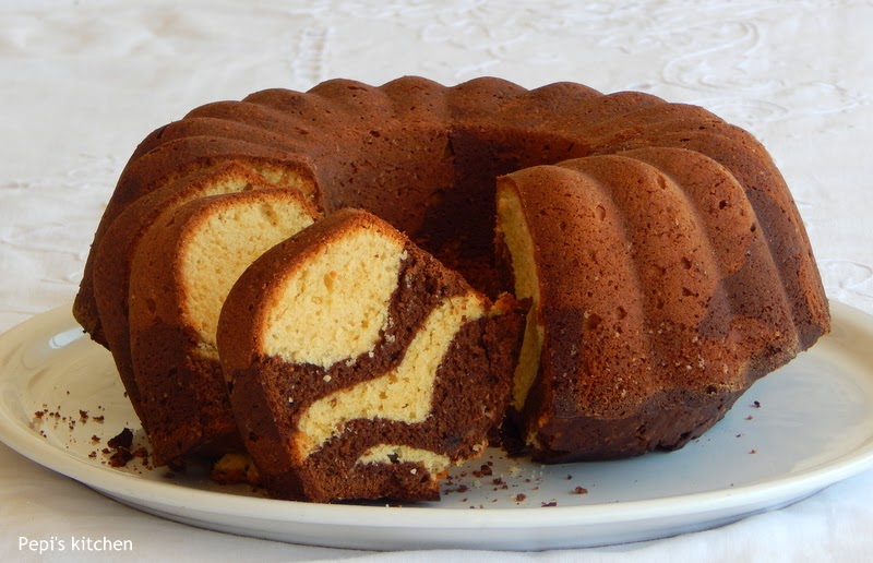 Pepi's kitchen in english: Marble cake