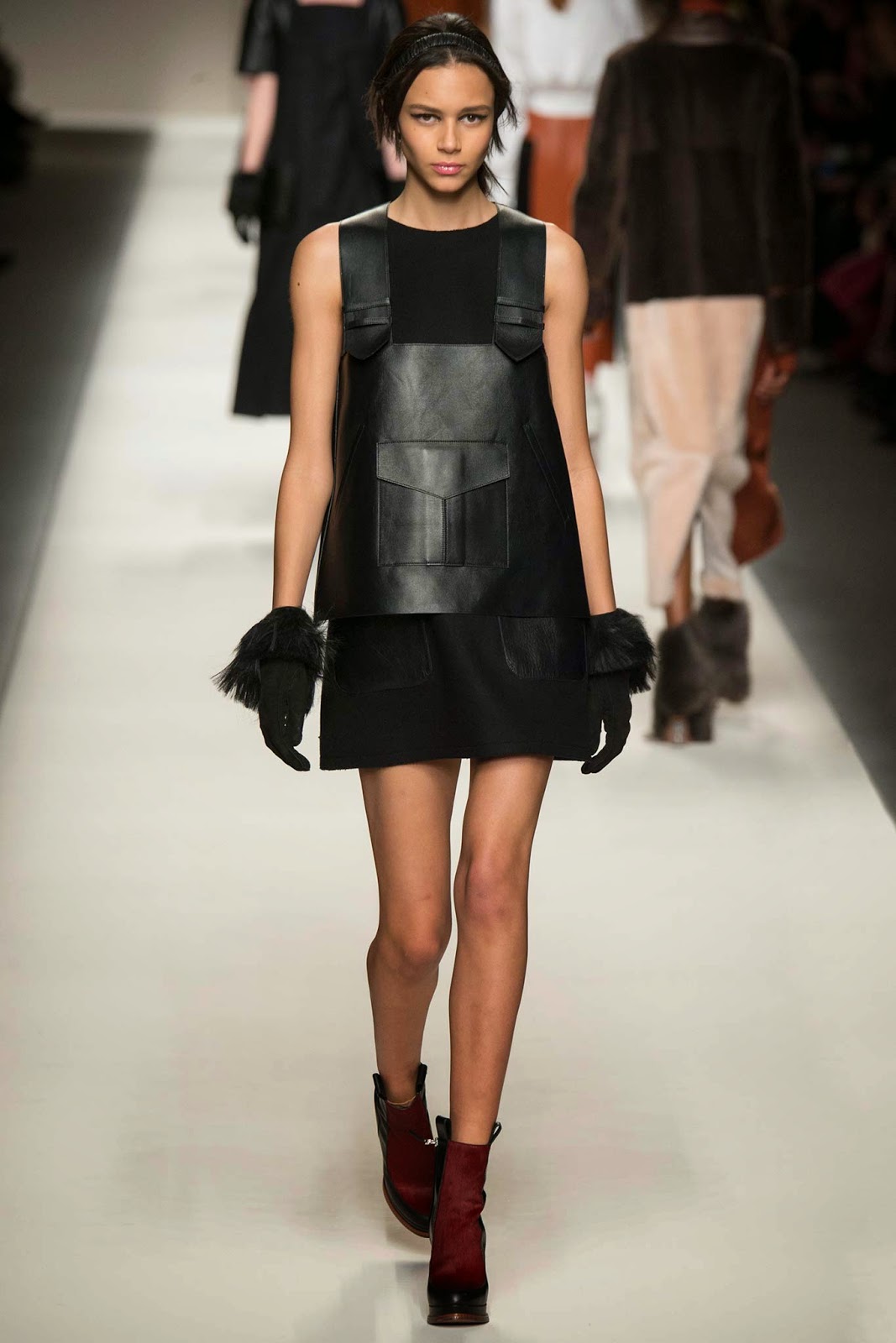 Smartologie: Fendi Fall/Winter 2015 - Milan Fashion Week