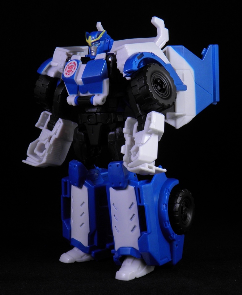 She's Fantastic: Transformers: Robots in Disguise - STRONGARM!