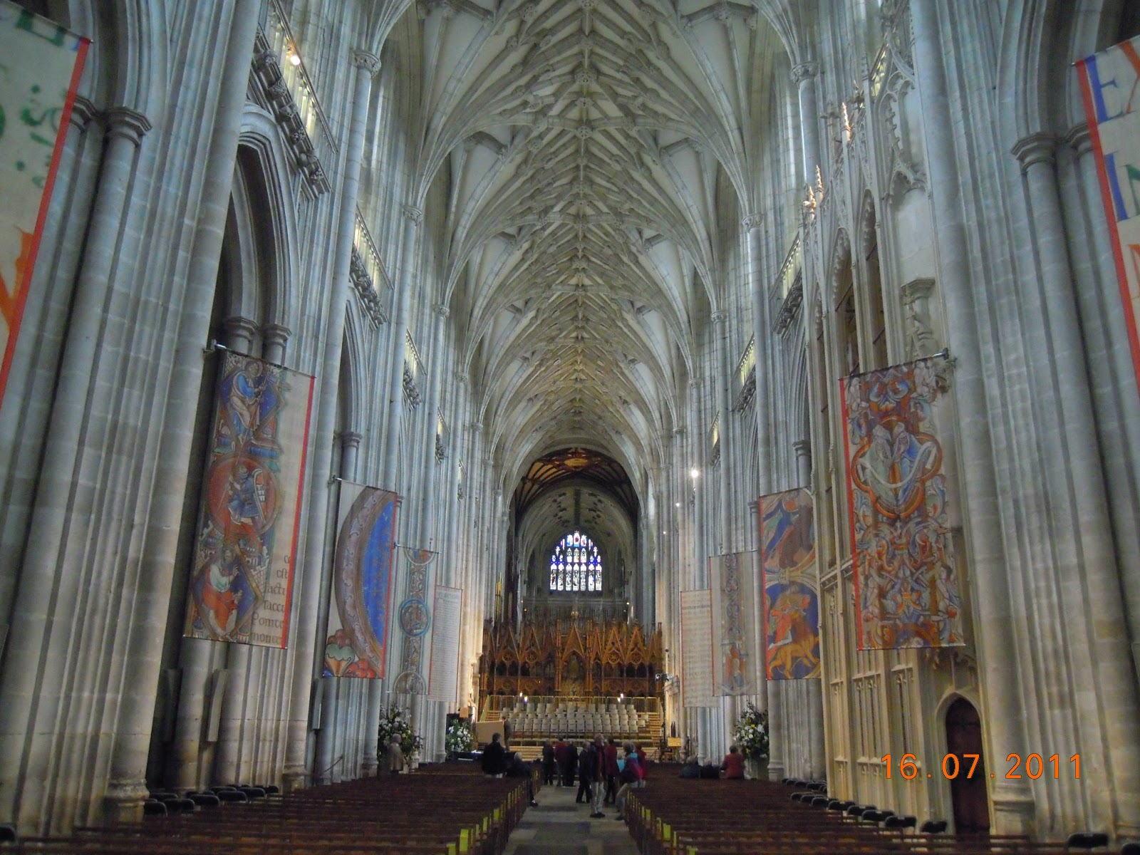 FLY HIGH!: UK JULY 2011 - ABBEYS & CATHEDRALS WITH KINGSBRIDGE IN MIND