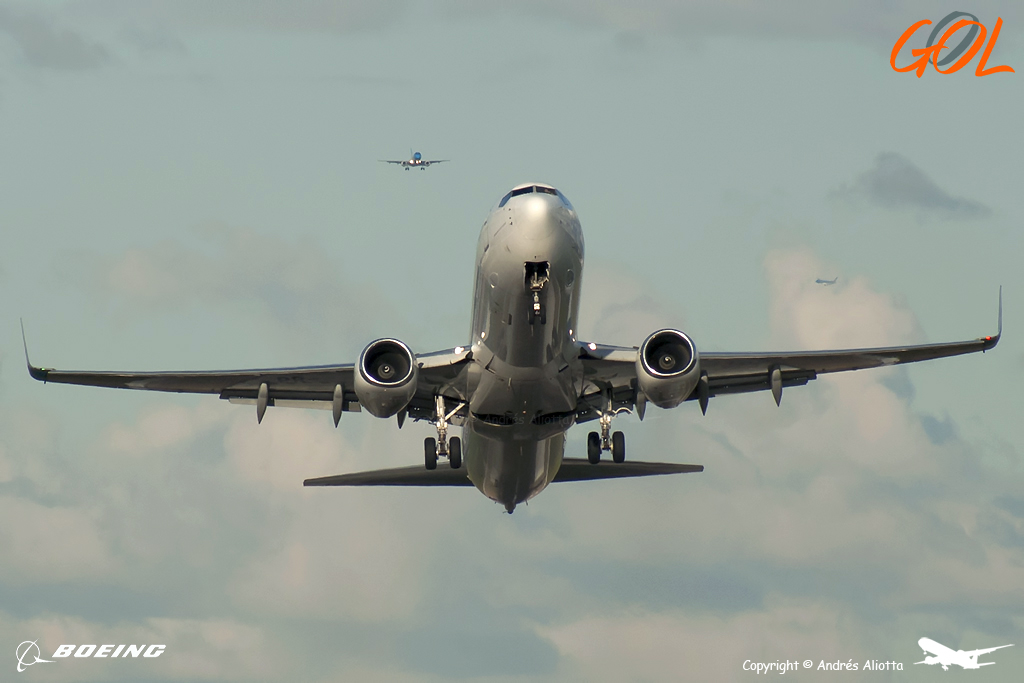 Flotas Aéreas: PR-VBK - VARIG (GOL LINEAS AEREAS) - B737-8EH - CN: 34271