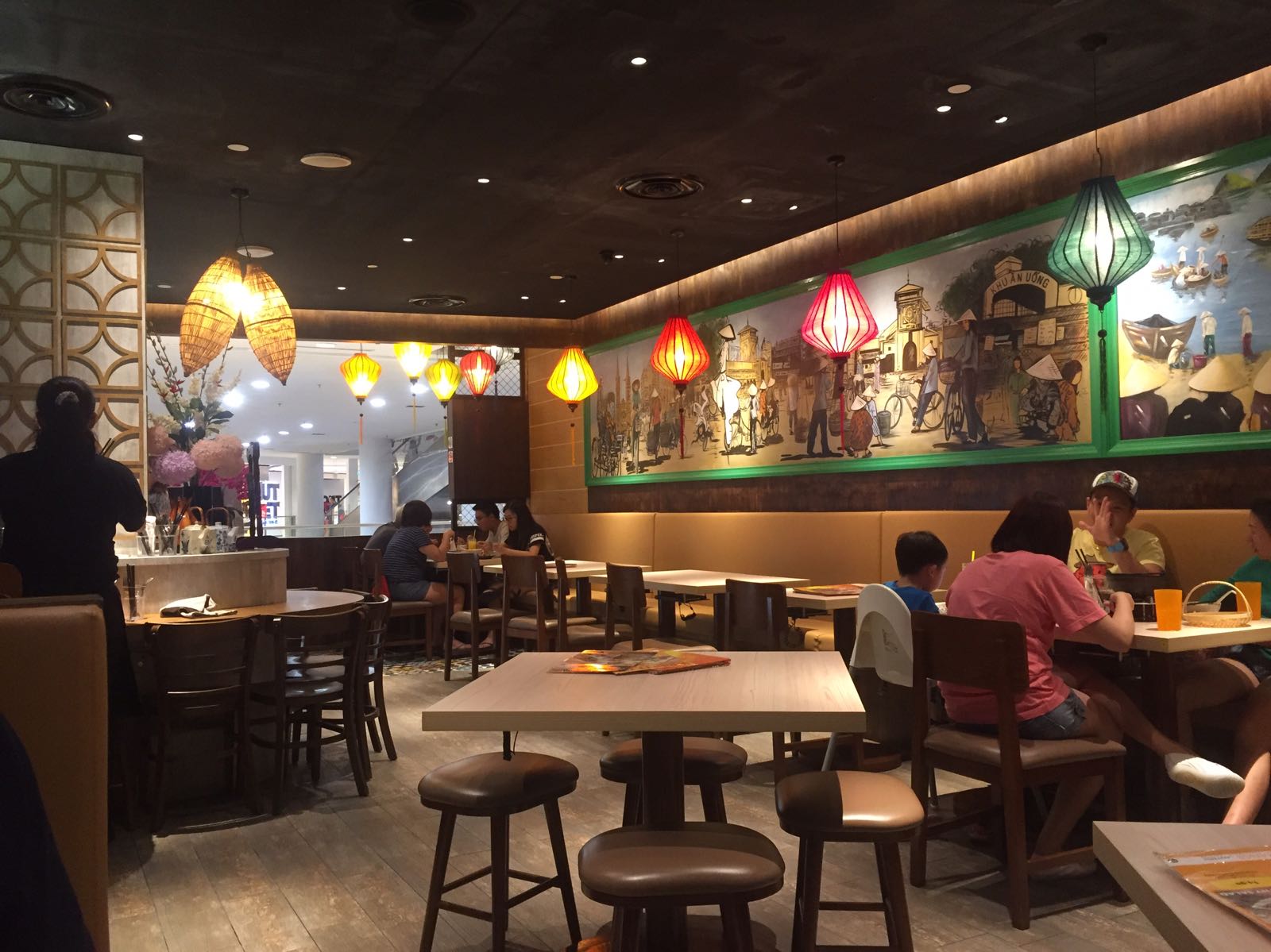 TheArcticStar's Tales: Dinner at The Orange Lantern Restaurant @ IMM