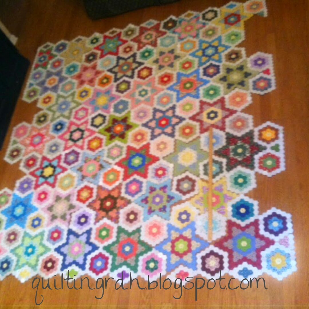 Quilting RDH: A Hexagon Stars Quilt Tutorial