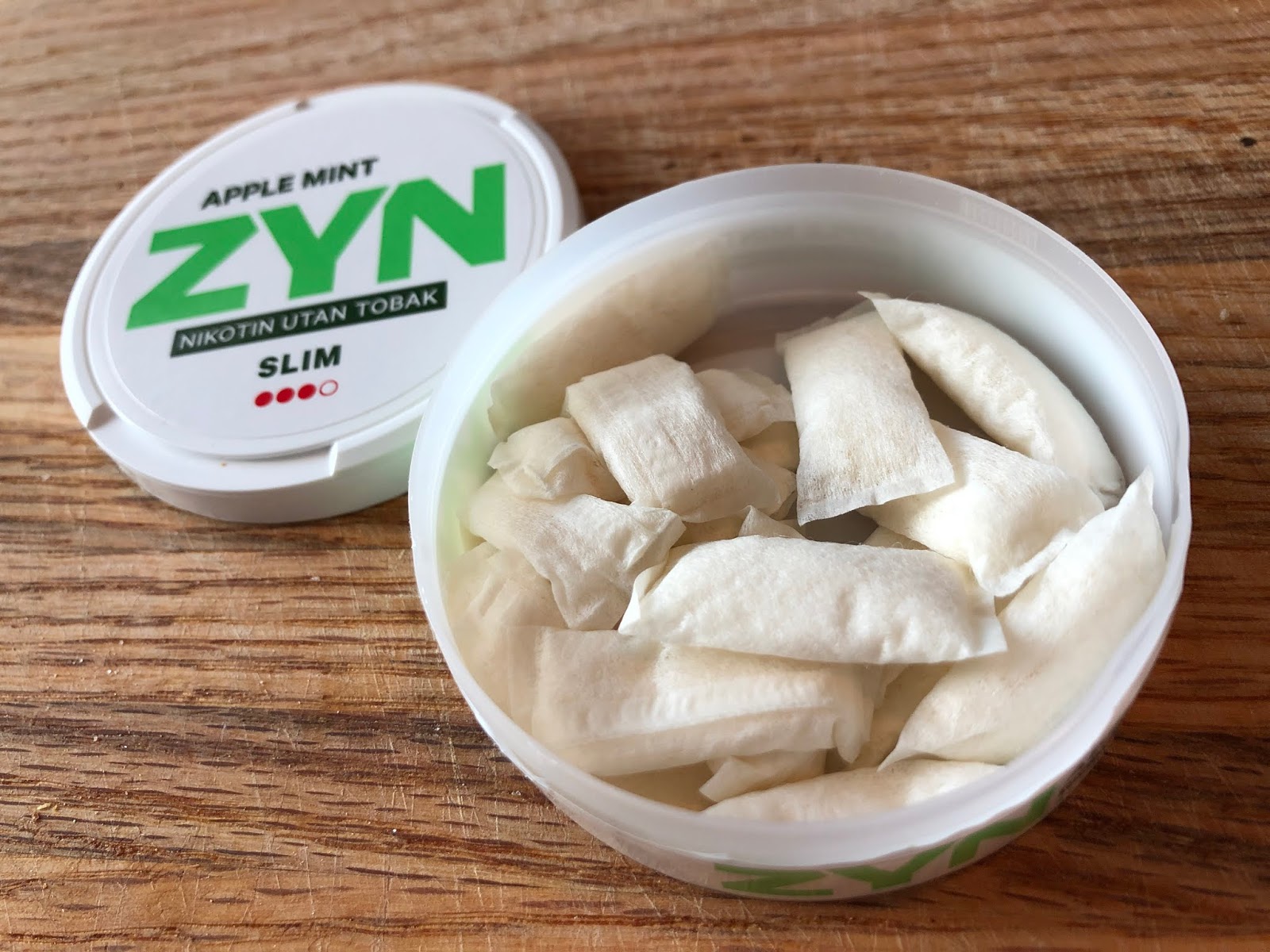 Zyn (Blood Orange & Apple Mint) Strong - Reviews. 20 March 2019.