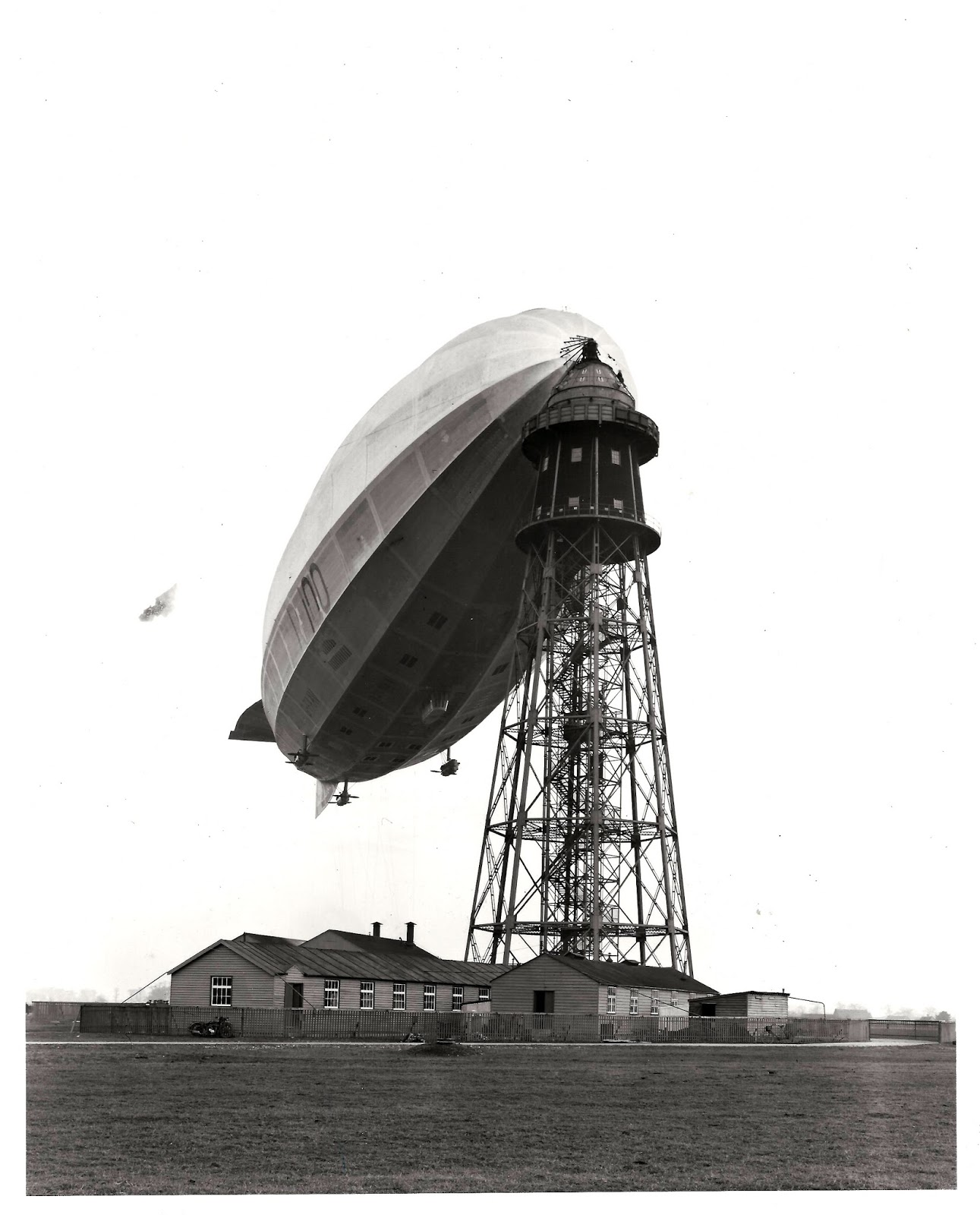 Daydream Notes: The Story of the R100 and R101 IV: A Big Day Out