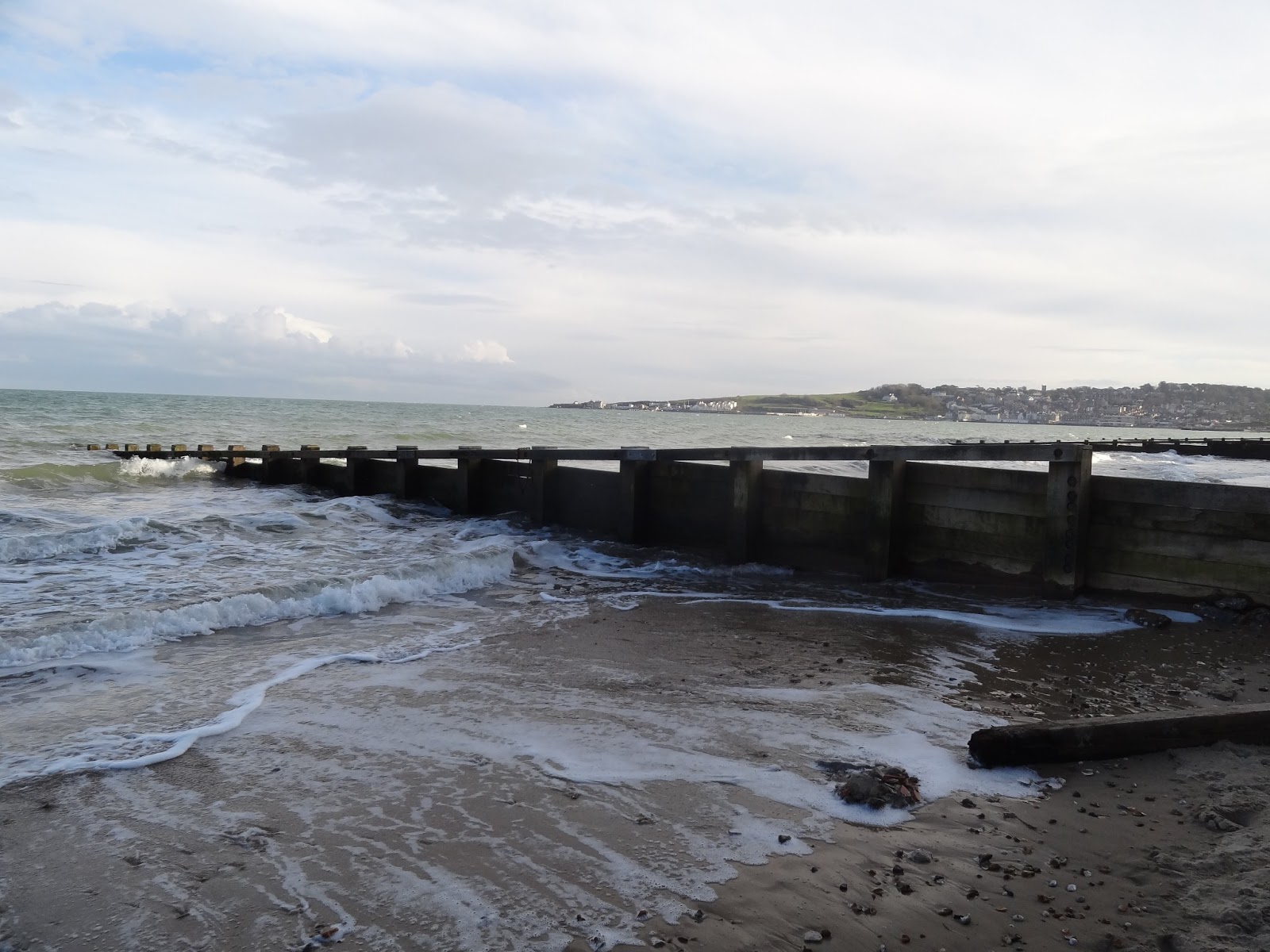 A Little Bit Of Geography: Beach Management: Groynes