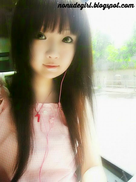 Nonu De Girls: Once Again ! She Have Big Eyes n Very Cute Lips