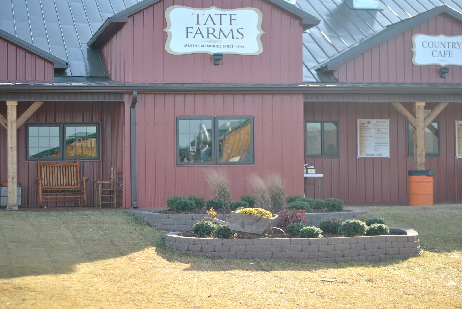 Our Little family: Field Trip to Tate Farms