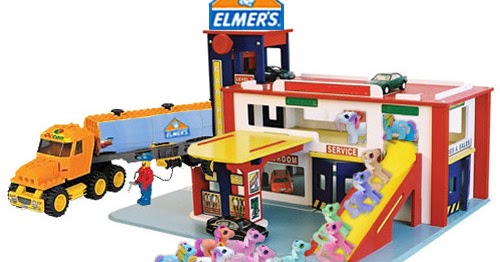 Rejected Christmas Toys... | Weird Fantastic Toy Adventures