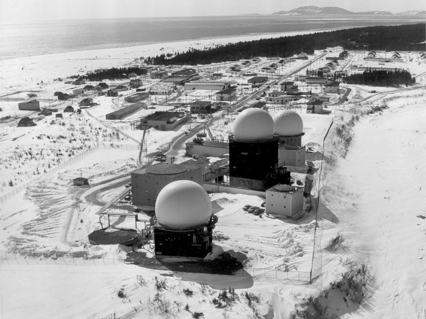 Camping Canadian: CFS Moisie and GATR Site