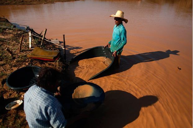 Melombong emas secara kecilan :: 9g@F