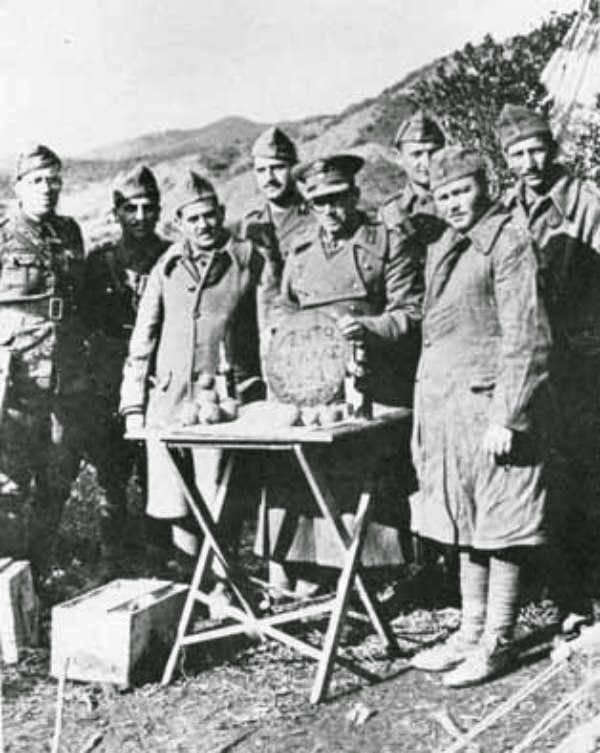 Η ιστορία της Ελλάδας του 1940, με εικόνες | Www.Melwdos.Net
