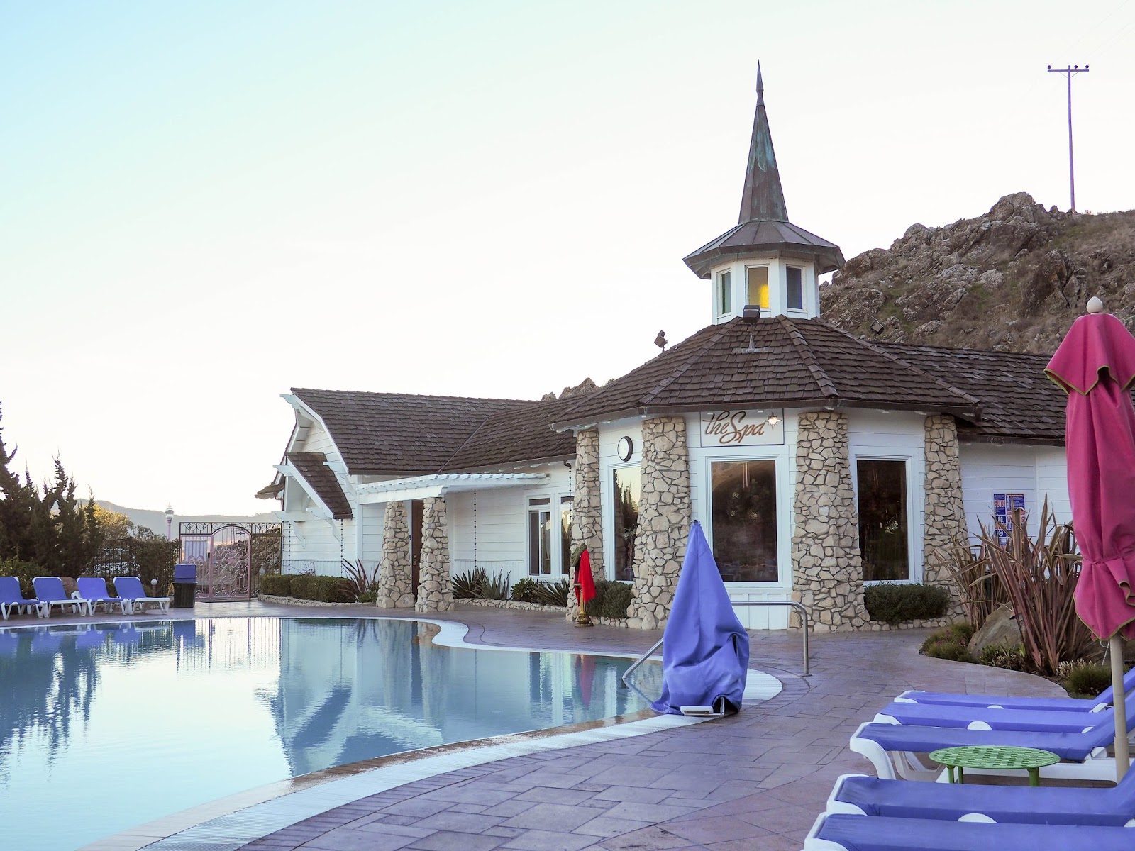 Little Hiccups: Our Stay at the Madonna Inn