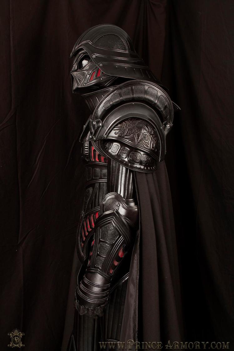 JIMSMASH ! ! !: MEDIEVAL DARTH VADER ARMOR