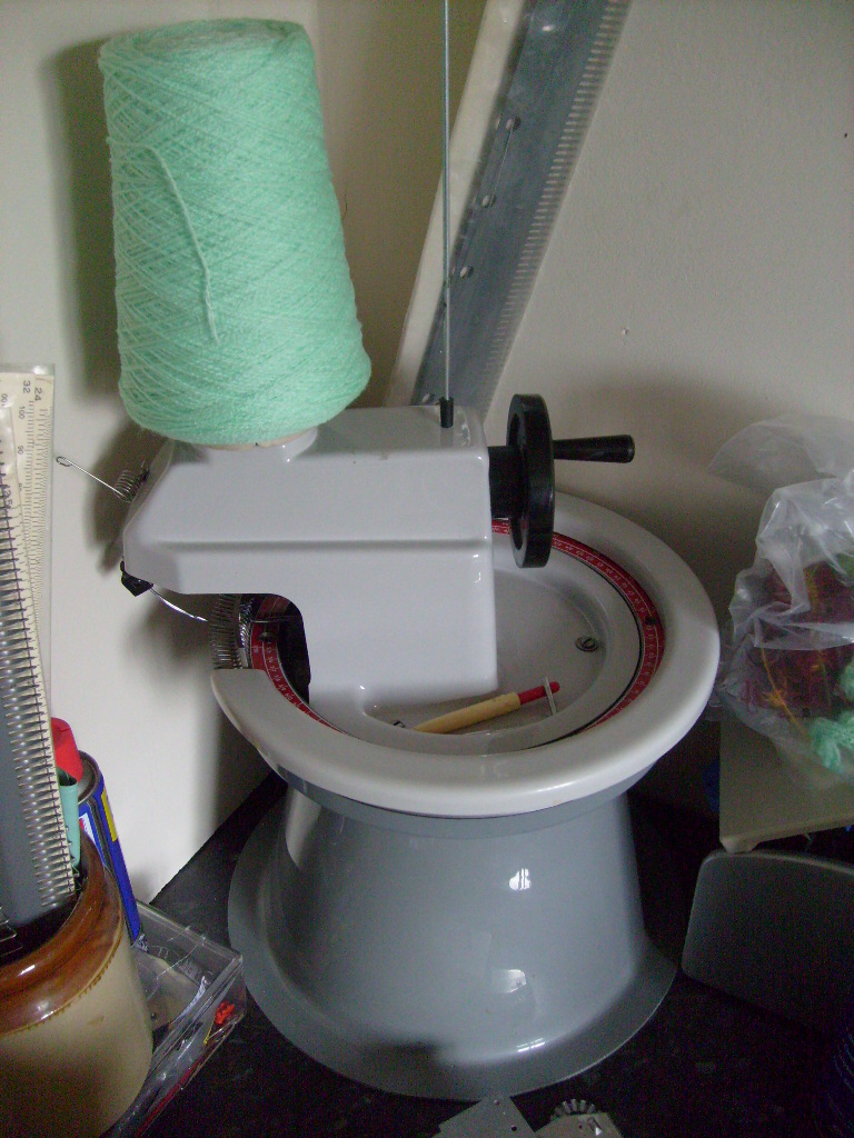 Adventures with Machine Knitting: Hague Linker and Knitmaster 321