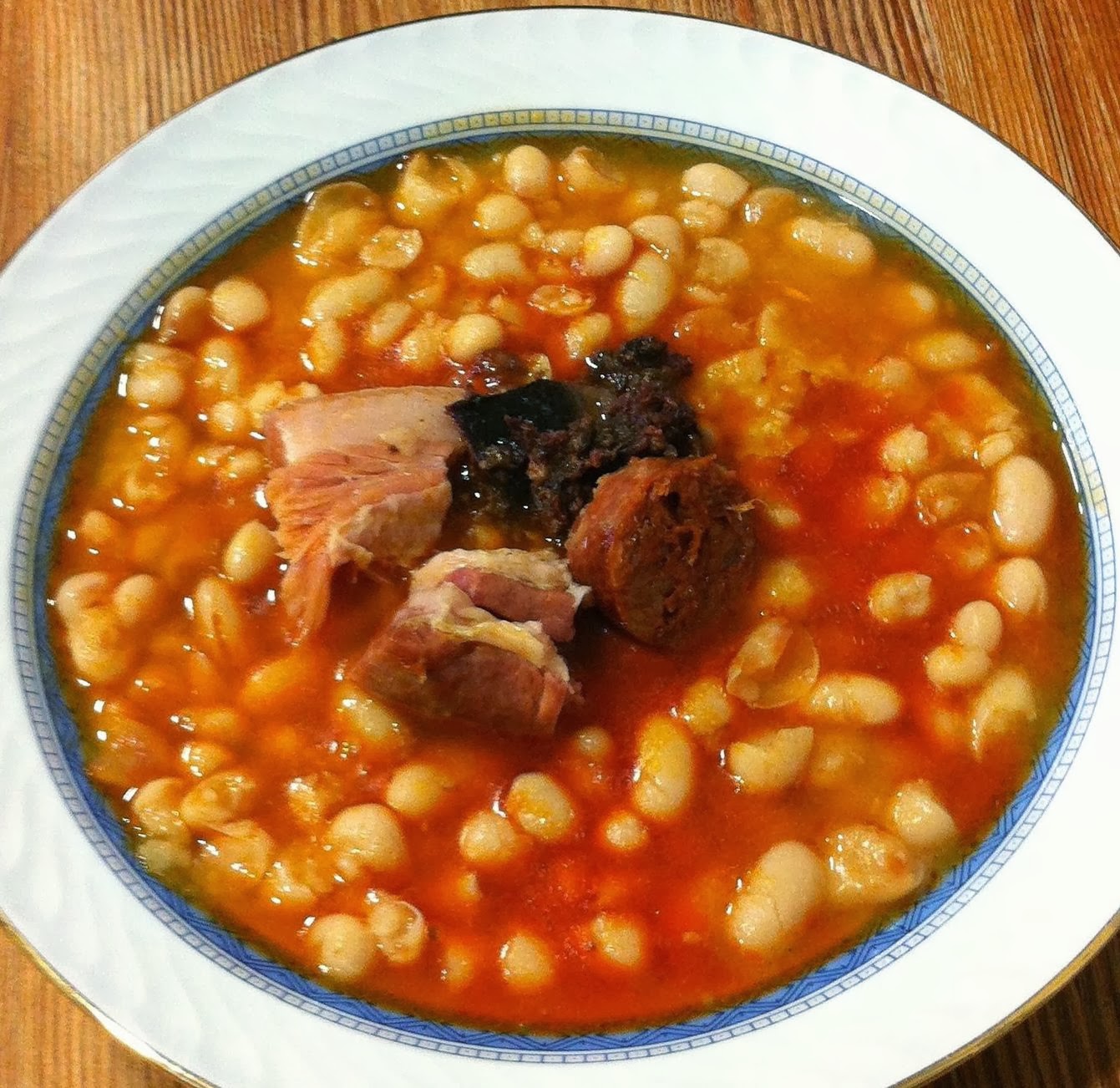 Fabada asturiana - Bicheando en la cocina