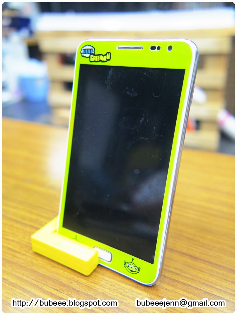 ♥ bubeee. ♥: 【科技】 提升品位生活。超好用的 MMS Magic Mobile Stand 攜帶式萬用手機座。 （附：讀者購物優惠）