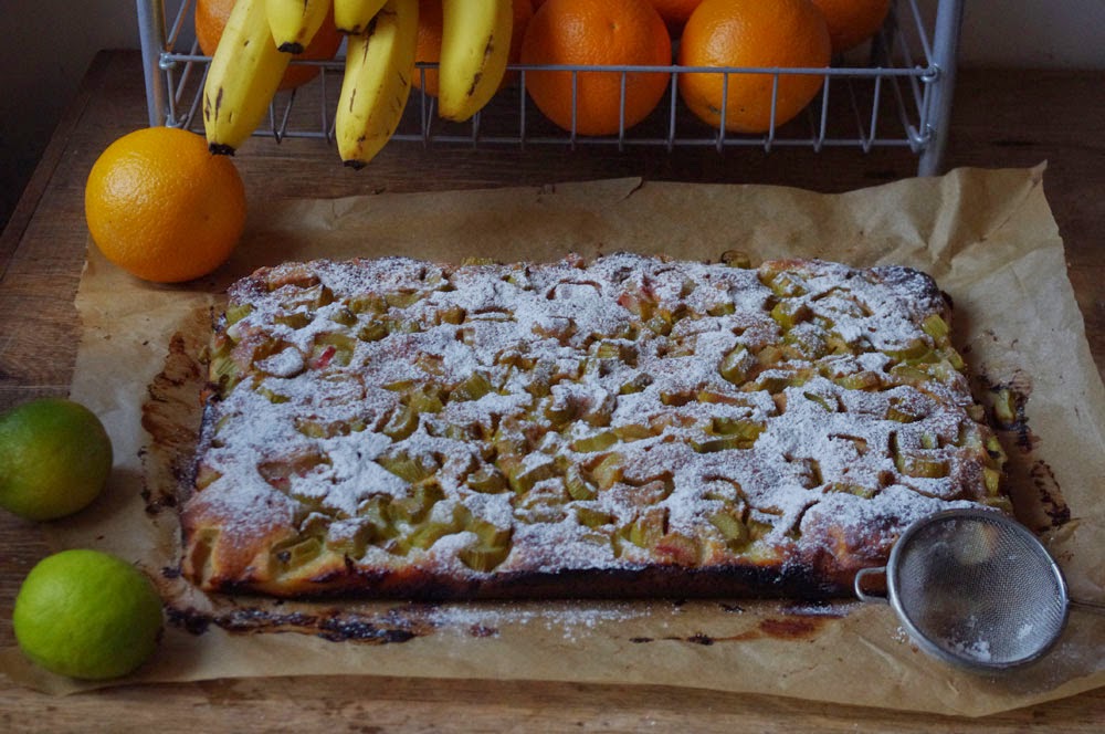 Klade: Rabarberu kūka