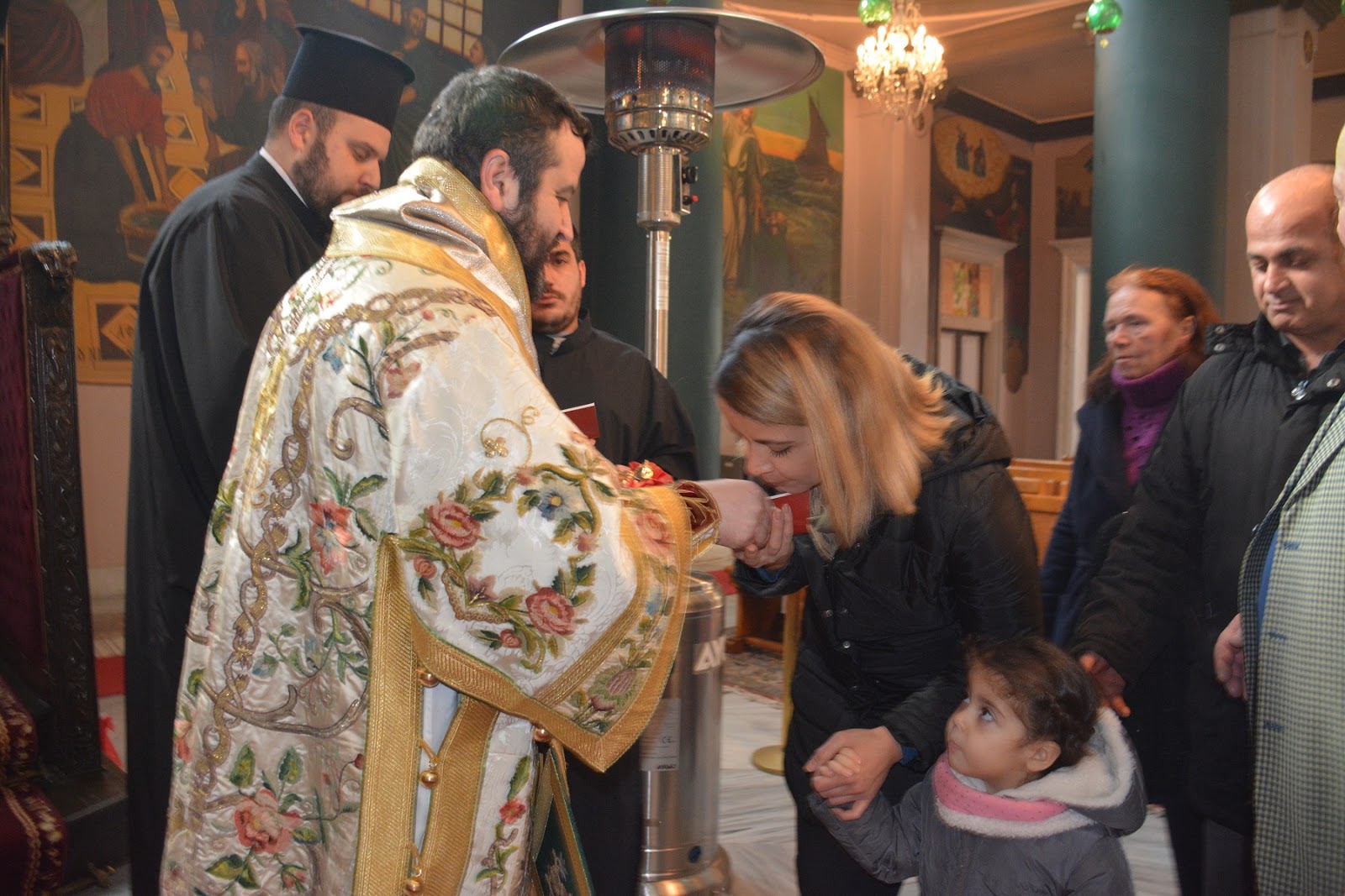 ΦΩΣ ΦΑΝΑΡΙΟΥ: ΤΑ ΟΝΟΜΑΣΤΗΡΙΑ ΤΟΥ ΜΗΤΡΟΠΟΛΙΤΟΥ ΣΗΛΥΒΡΙΑΣ ΜΑΞΙΜΟΥ (ΦΩΤΟ)