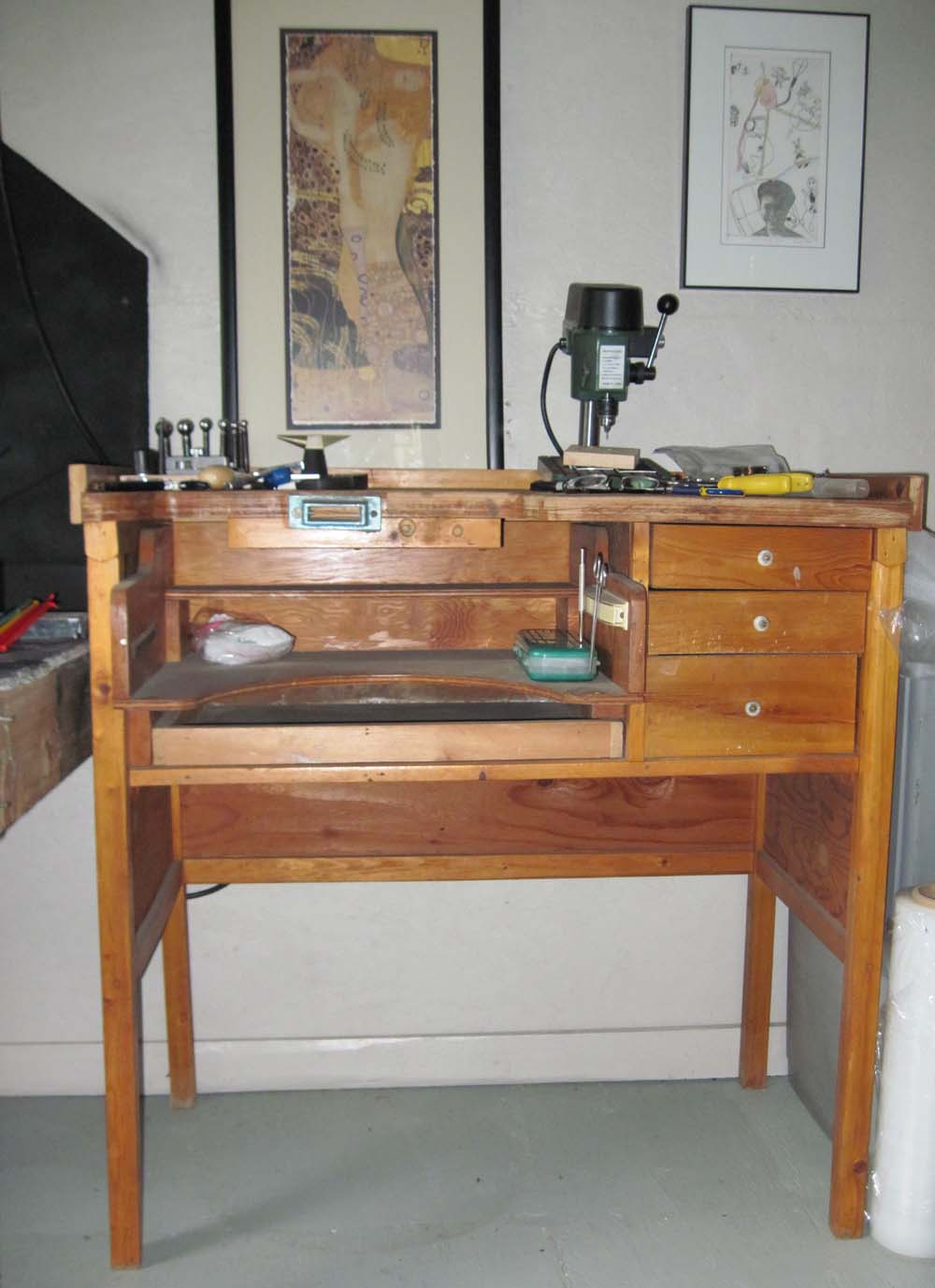 Best Source For Woodworking Plans: Jewelers Workbench Plans Wooden Plans