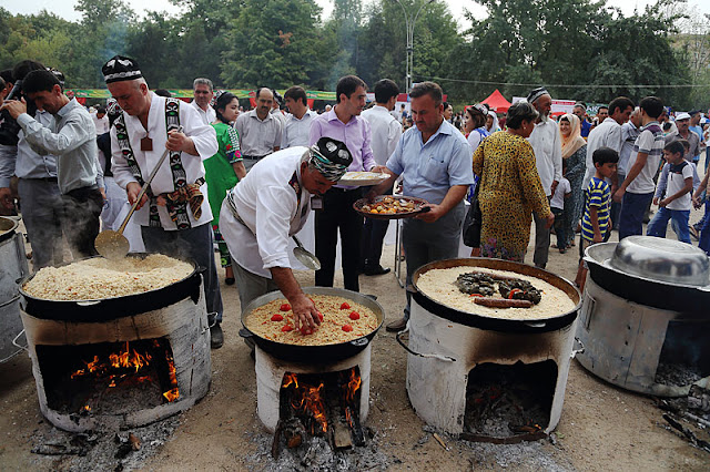 Patrimonio de la Humanidad: El plato tradicional oshi palav. Tayikistán ...