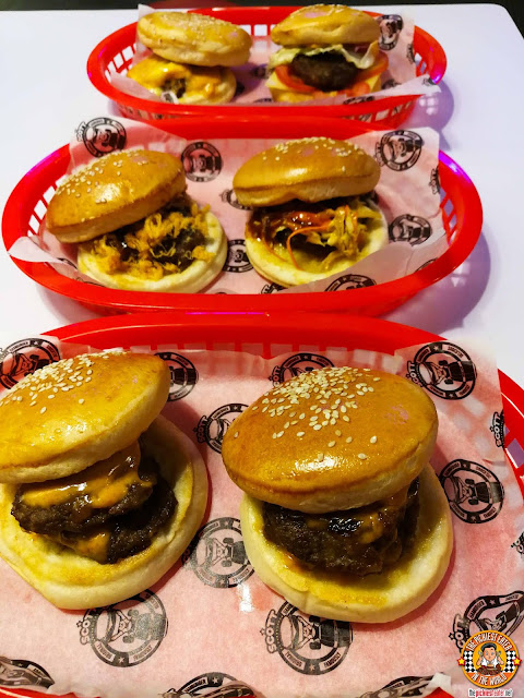 THE PICKIEST EATER IN THE WORLD: SCOTT BURGERS: THE RETURN OF THE COMEBACK