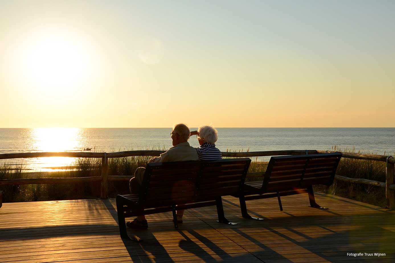 Wandel-, Fiets- en FotografieWeblog: Op een bankje aan zee