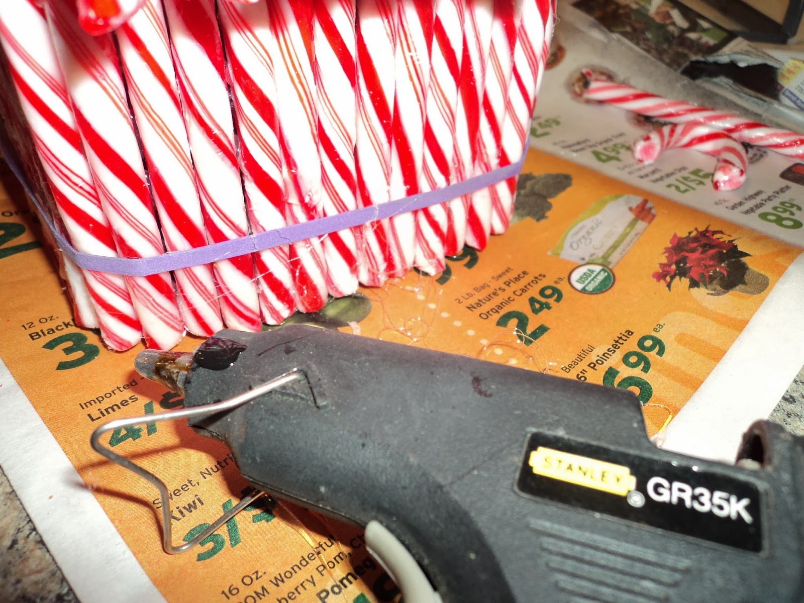 How to make a Candy Cane Basket | Redo It Yourself Inspirations : How ...