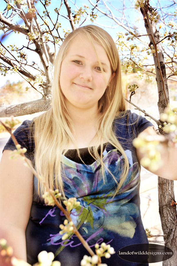 Land of Wild Designs Photography: Solana - 7th Grade Portraits