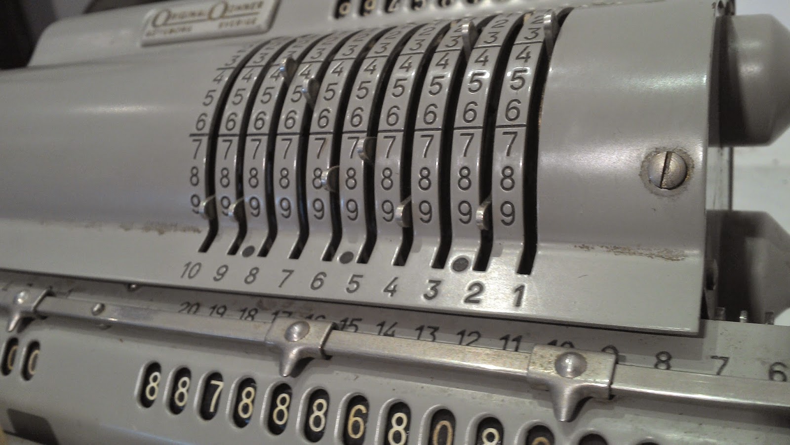 MACHINE A CALCULER MÉCANIQUE ANCIENNE " original Odhner" calculator ...