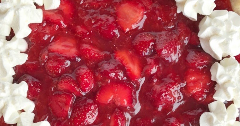 FRESH STRAWBERRY PIE | Cake And Bakery