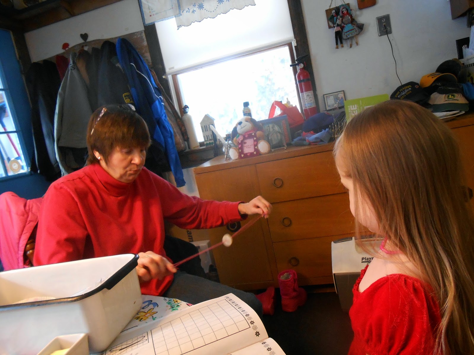 Rita's Sew Fun: Button/String Game