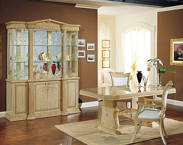 Diseño e interiores de comedores clásicos beige | Ideas para decorar ...