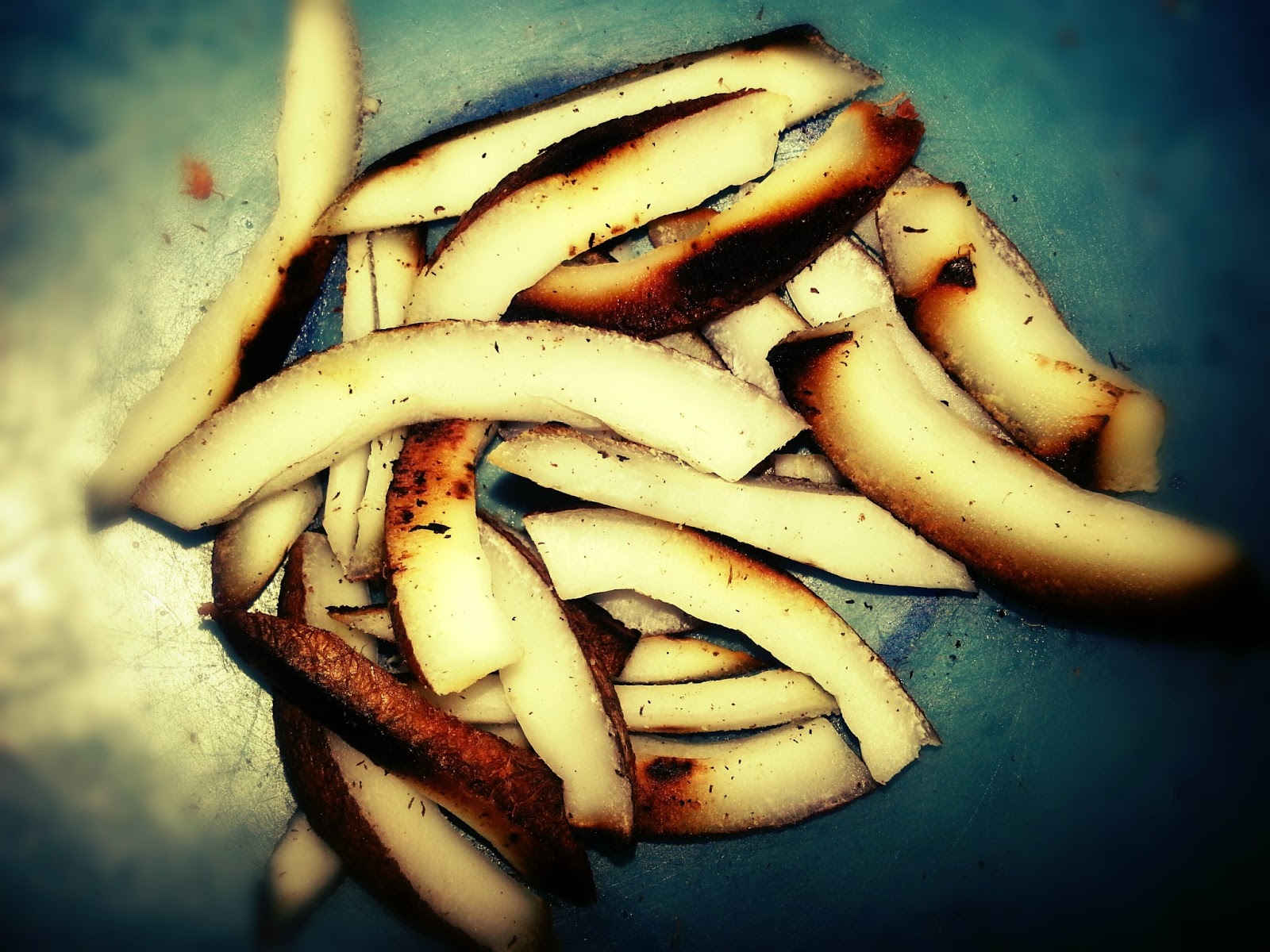 AMPI'S KITCHEN: "LONUMIRUS"