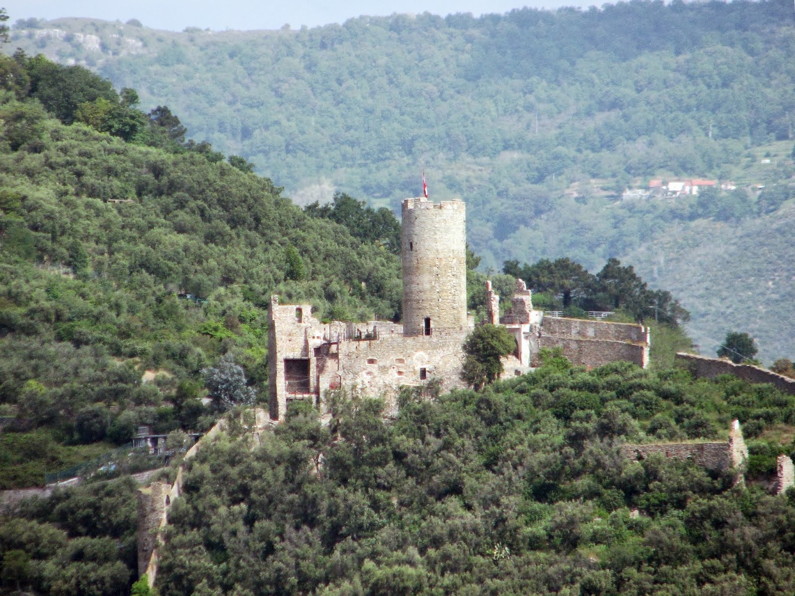 Quelli che...la montagna: Noli-Varigotti-Noli con percorso ad anello