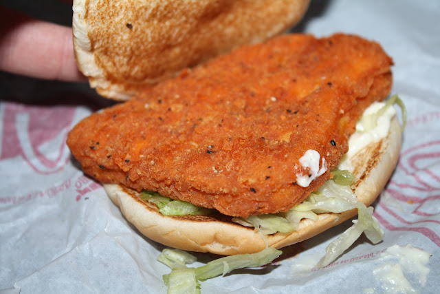 An Immovable Feast: Fast Food Review: McDonald's Hot 'N Spicy McChicken