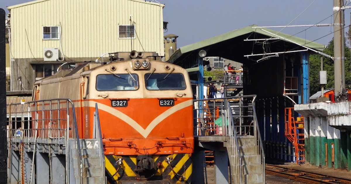 Blair's 鐵道攝影: E327電力機車 / TRA E327 Electric locomotive